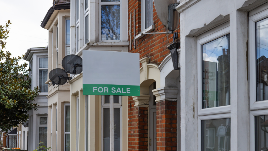 How Can I Sell My House Instantly?